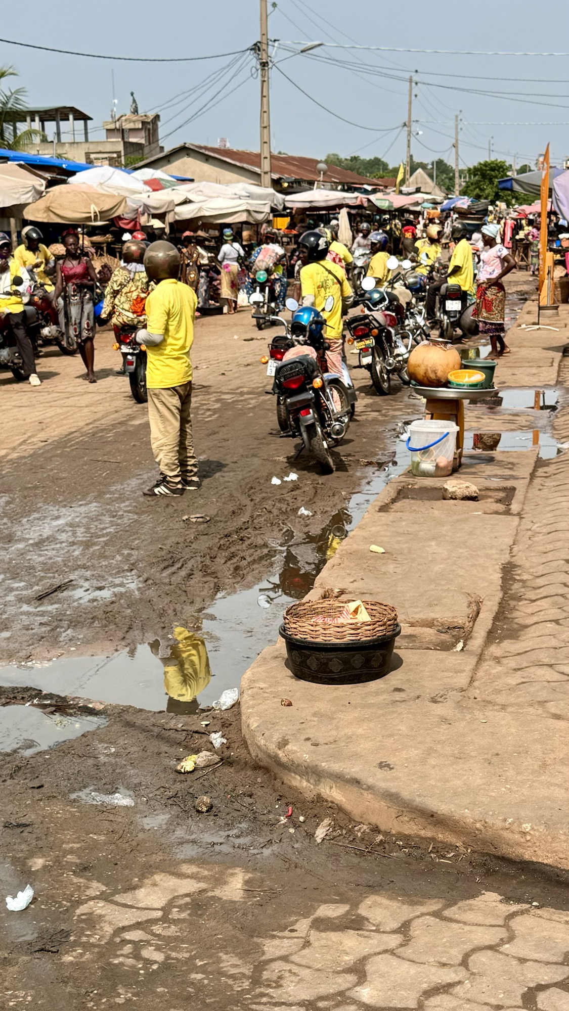 07. Mai // Cotonou (Benin) – Reisen von nah bis fern